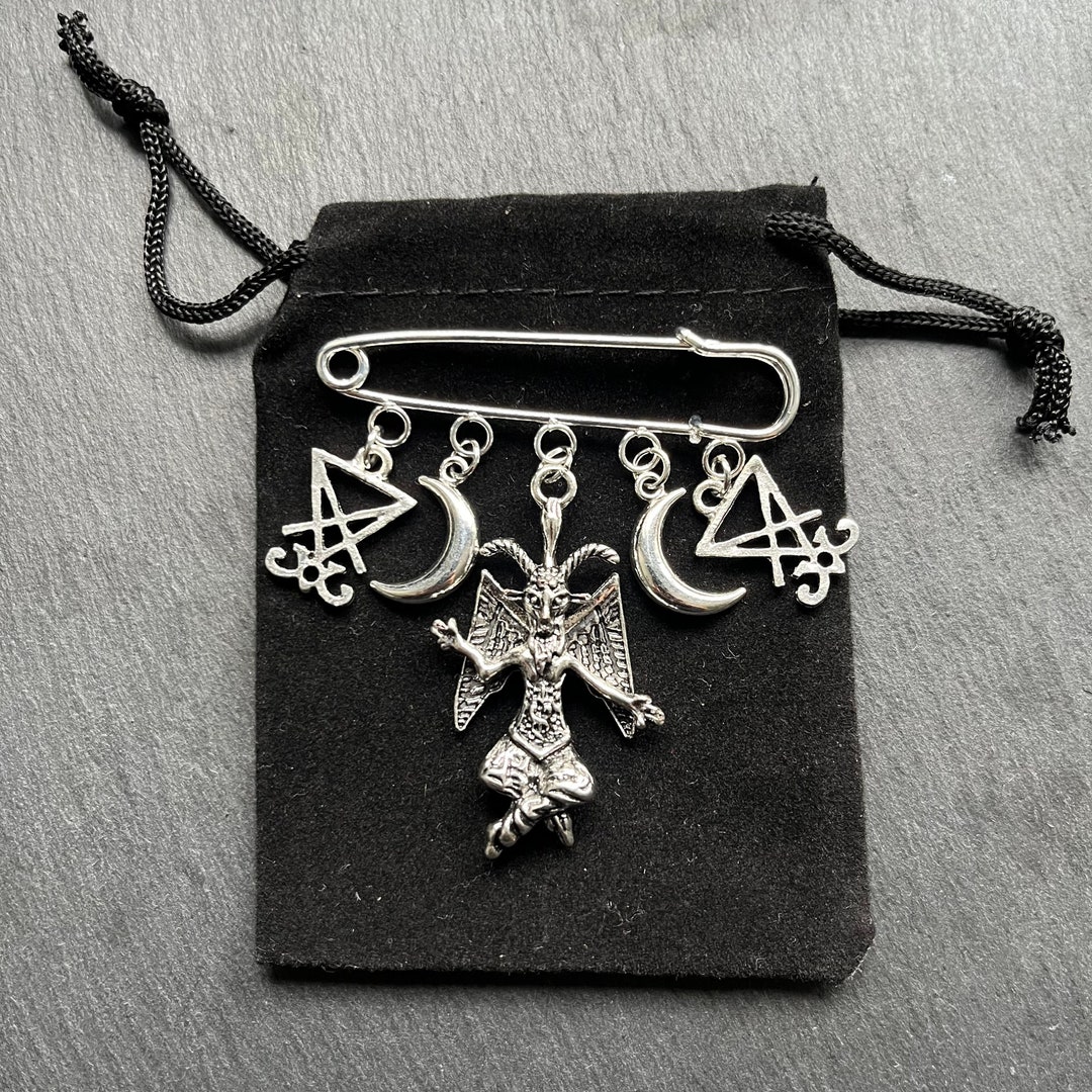 Baphomet Pin Badge, Templar Path Seal, Baphomet Satanic Pin Badge ...