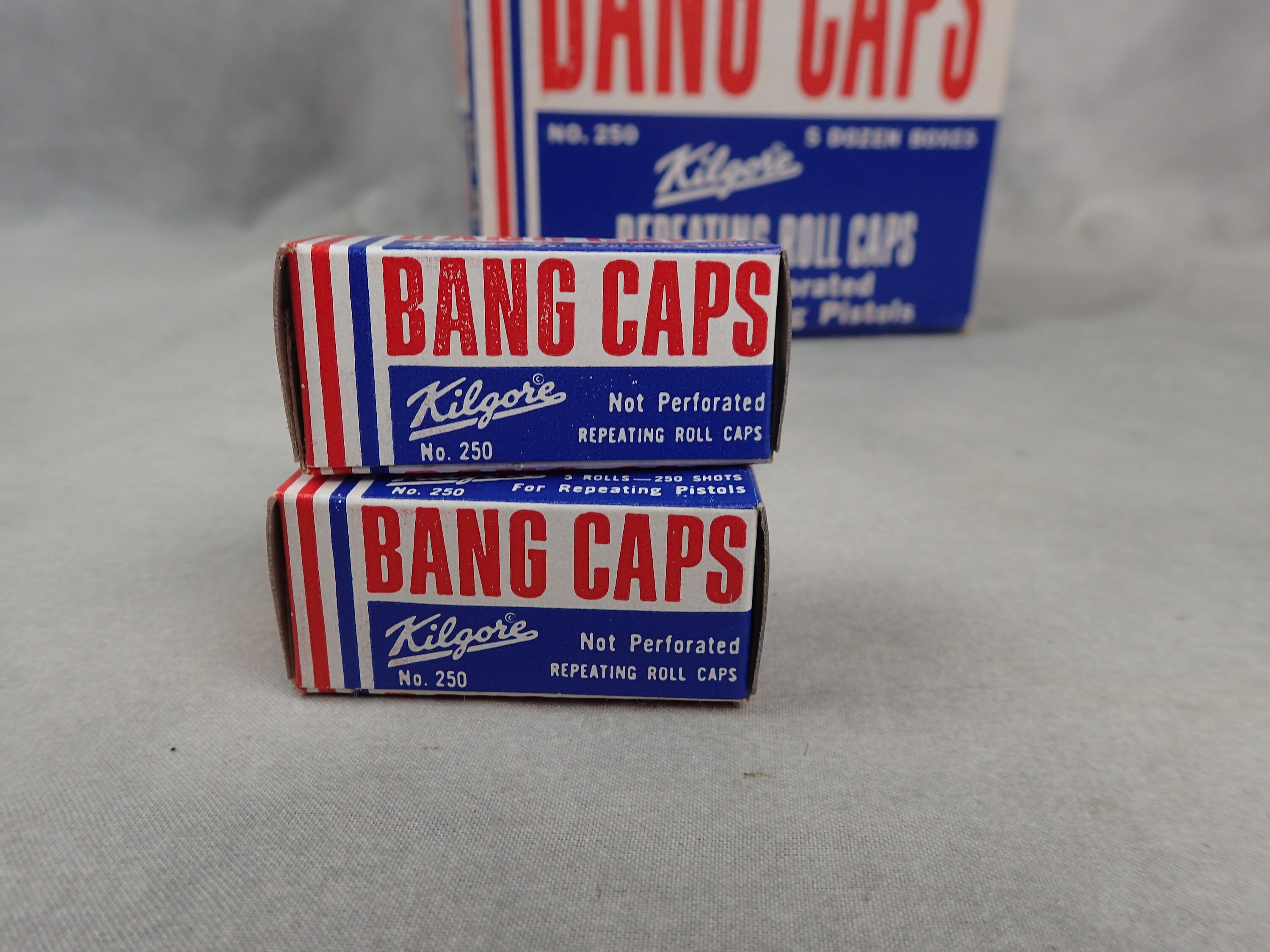 Vintage Old Stock Box of 51 Small Boxes of Kilgore Bang Caps No. 250 ...