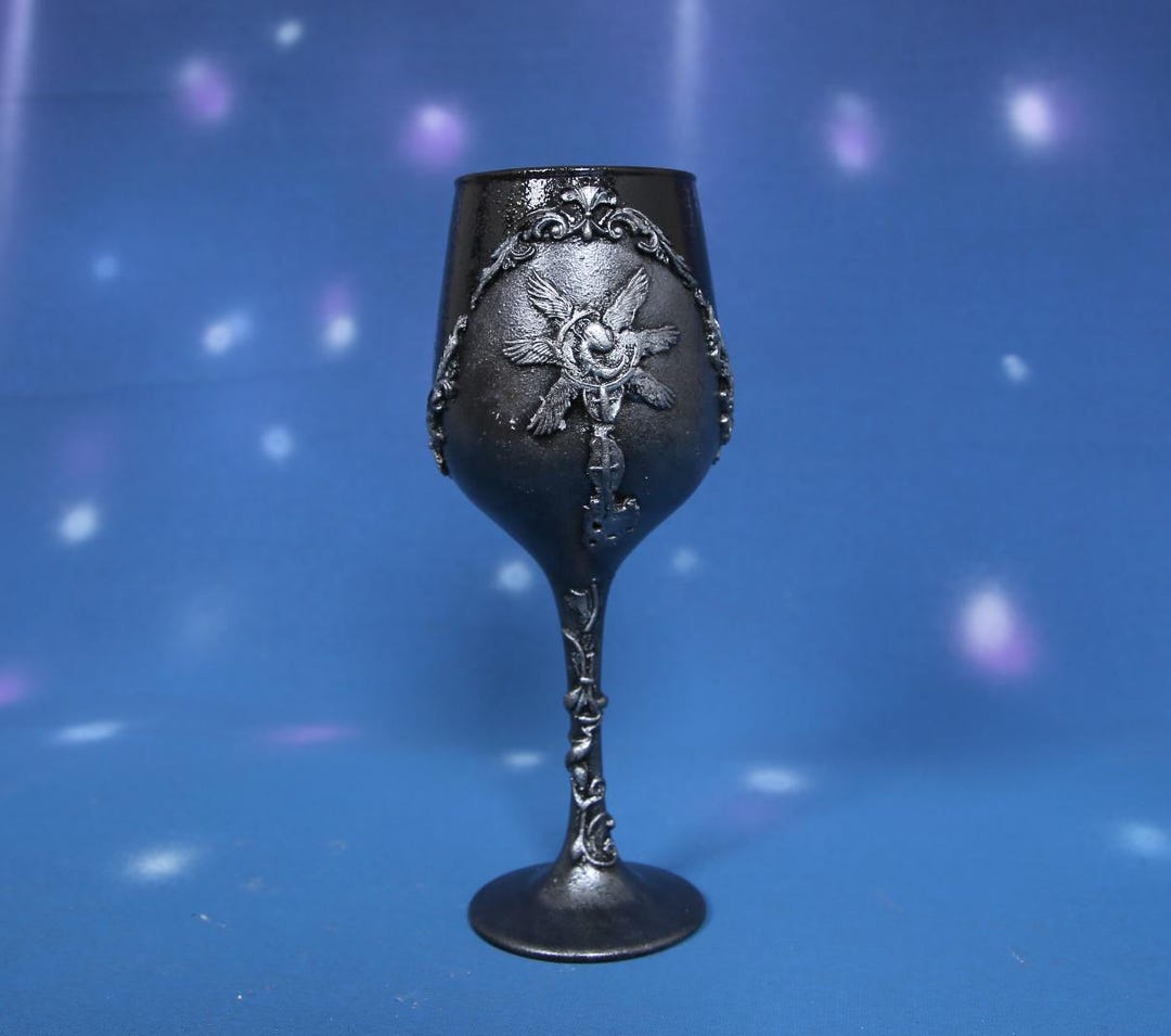Resident Evil Village Wine Goblet: Handmade Vampire Gamer Gift - Etsy