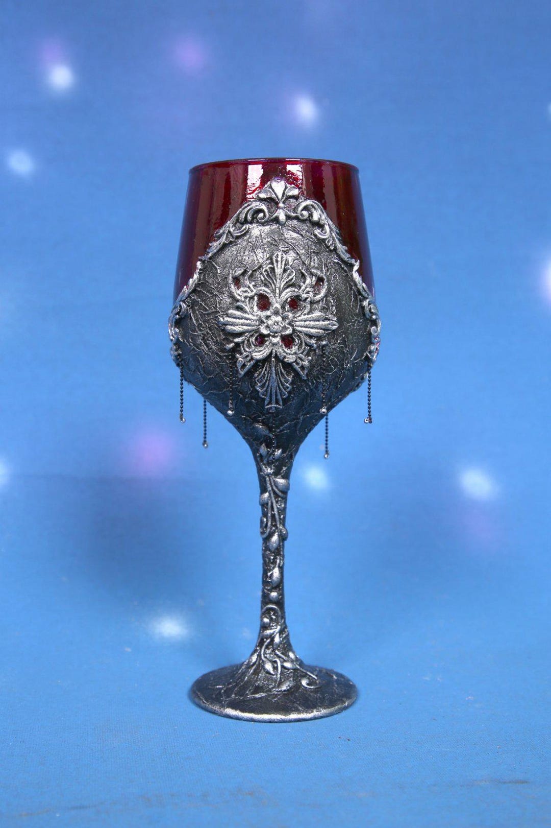 Resident Evil Village Wine Glass: Handmade Gamer Gift - Etsy