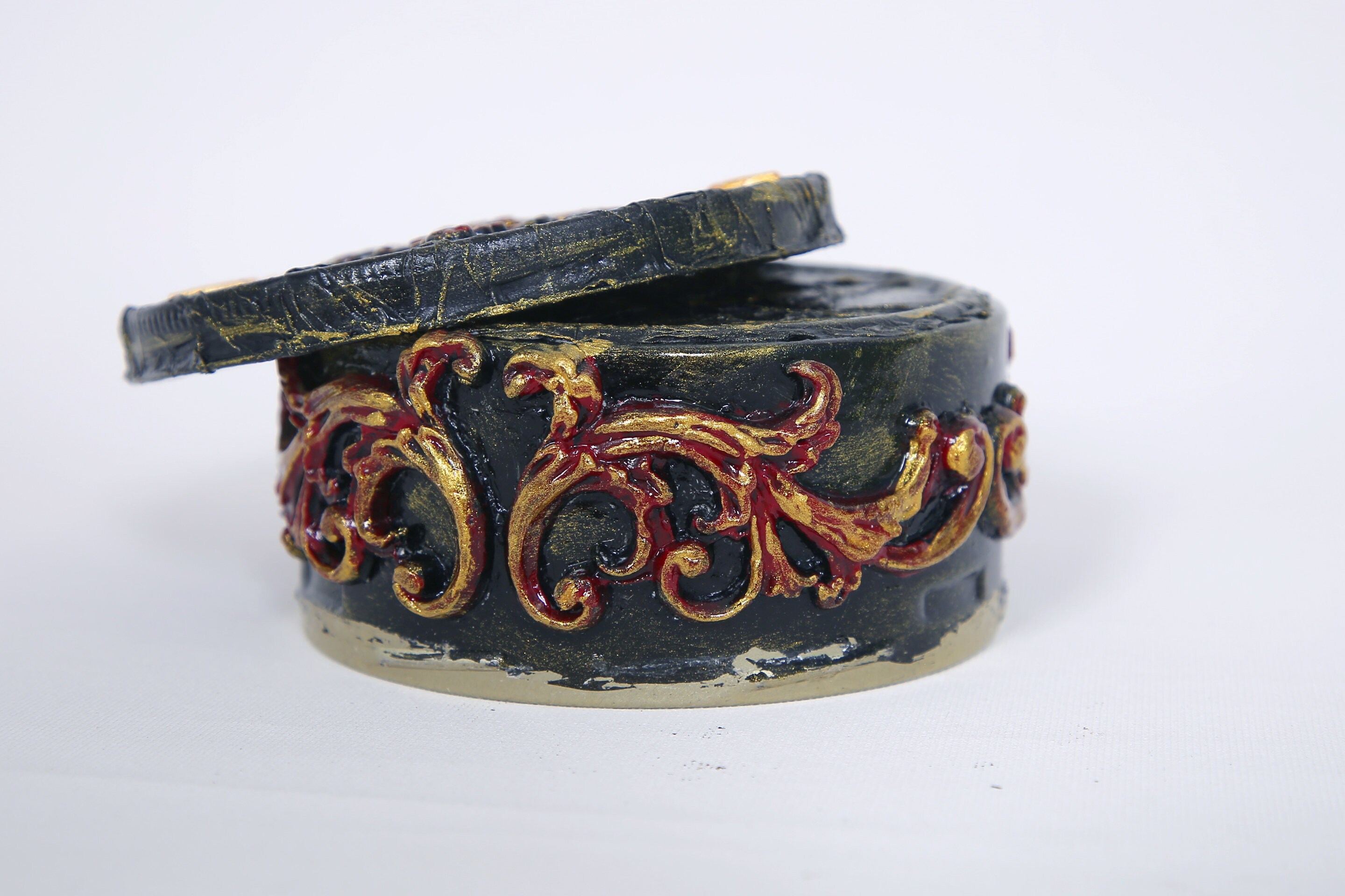 Resident Evil Village, Metal Box Hand Decorated, Memories, Handmade ...