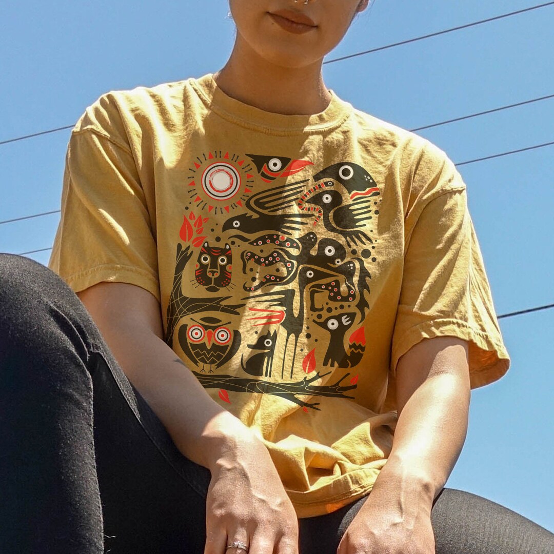 Wild World T-shirt, Vintage Wild Animals Shirt, Tropical T-shirt ...