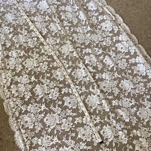 Vintage Pearl-edged Detachable Lace Train or Use as Lace Fabric - Etsy