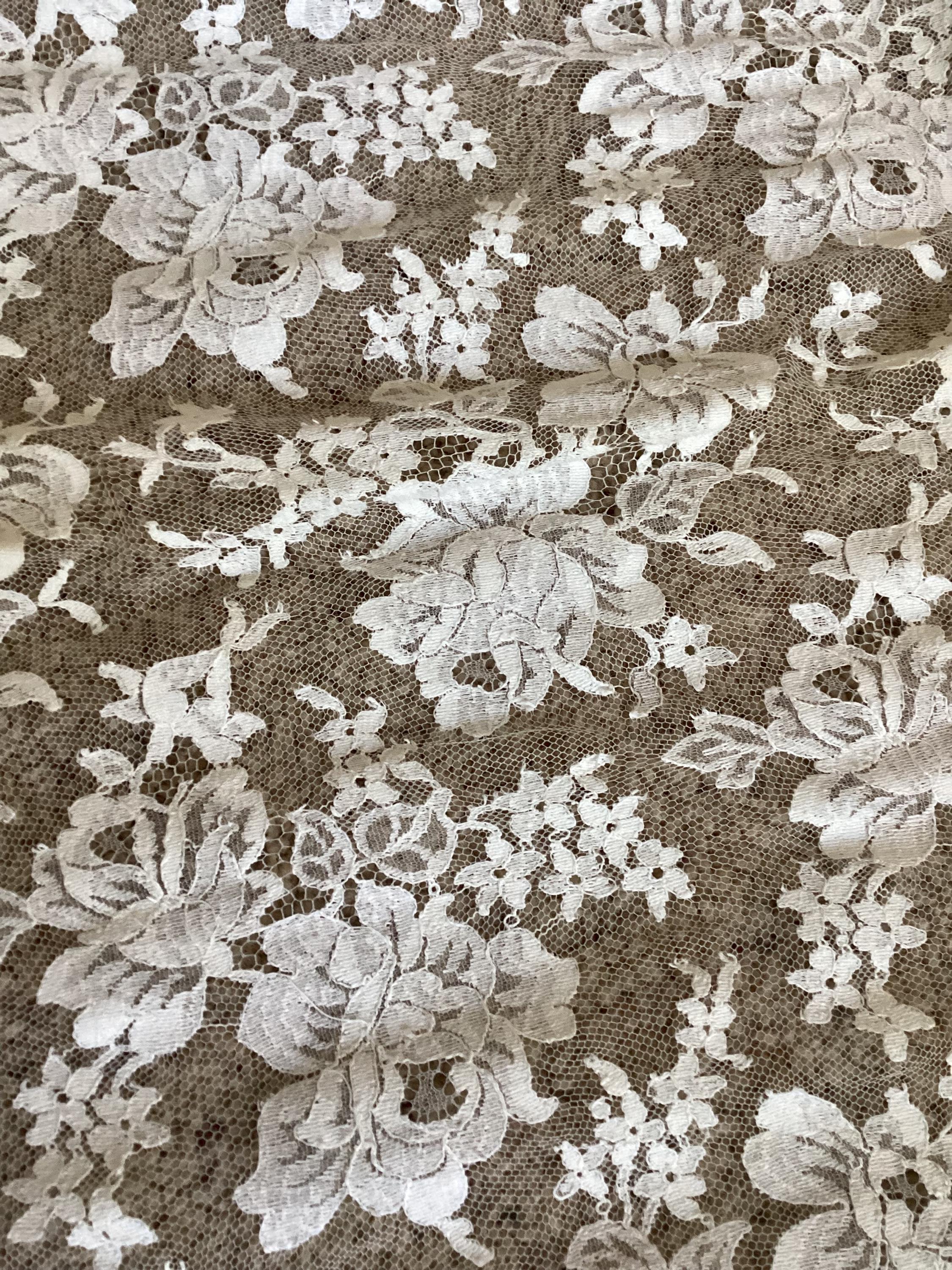 Vintage Pearl-edged Detachable Lace Train or Use as Lace Fabric - Etsy