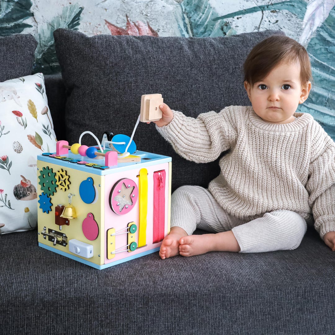 Educational Busy Board – a Fun Way to Keep Toddlers Entertained Without ...