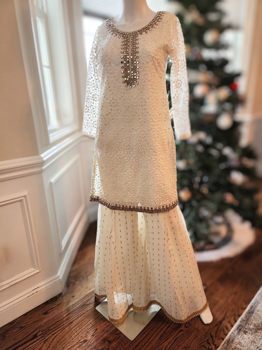 Indian/pakistani Forma Wear - Off-white Net and Cotton Sharara - Etsy