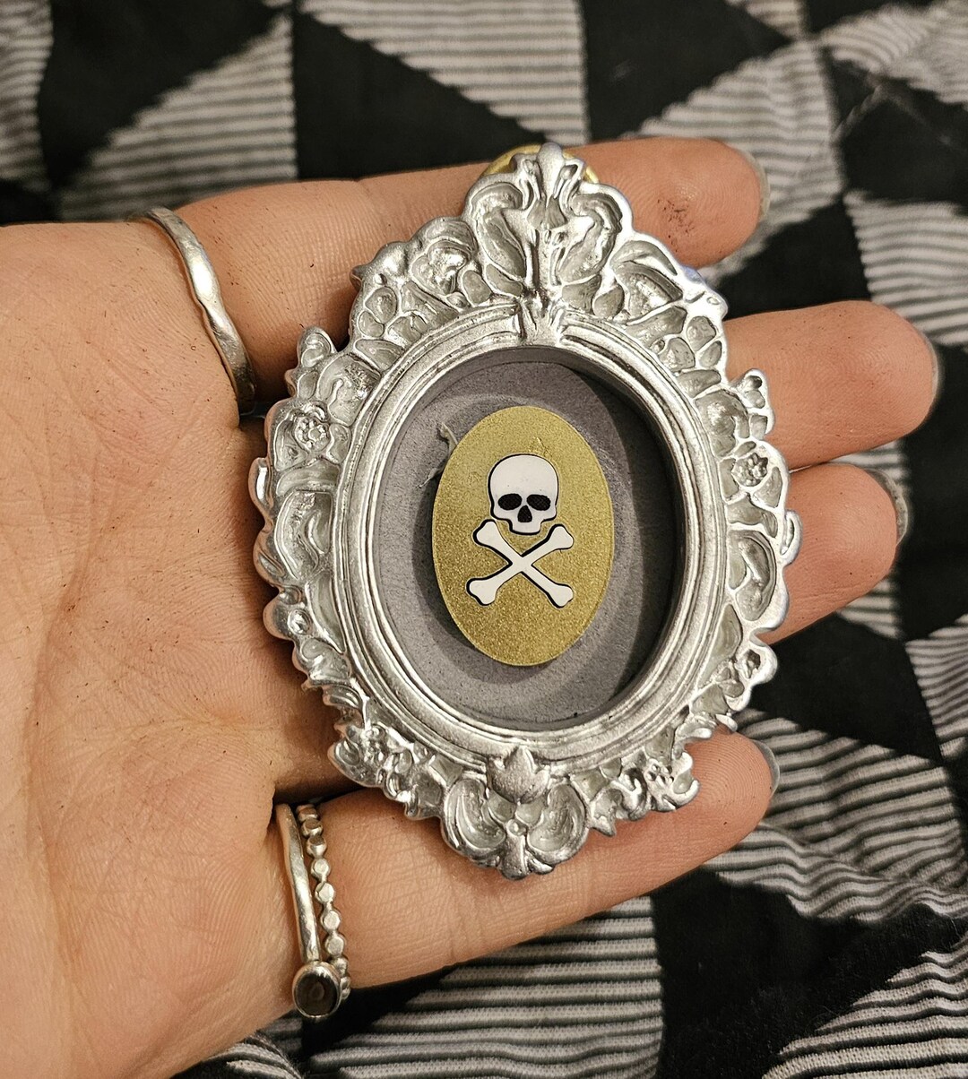 Skull Mini Frame/ Mini Skull and Crossbones Frames / Gallery Wall Gap ...
