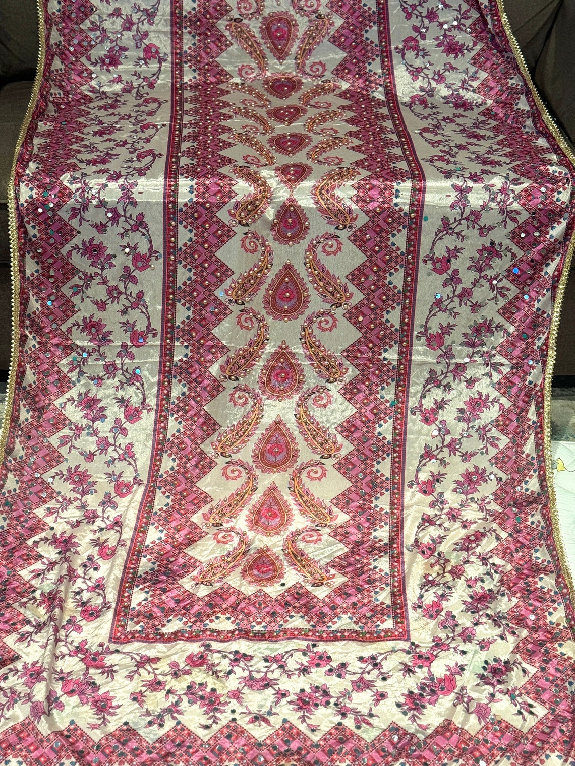 Pakistani Dupatta Indian Duppatta White and Magenta Multicolor Phulkari ...