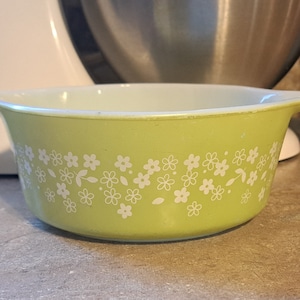Vintage 750ml Crazy Daisy Green PYREX - Etsy