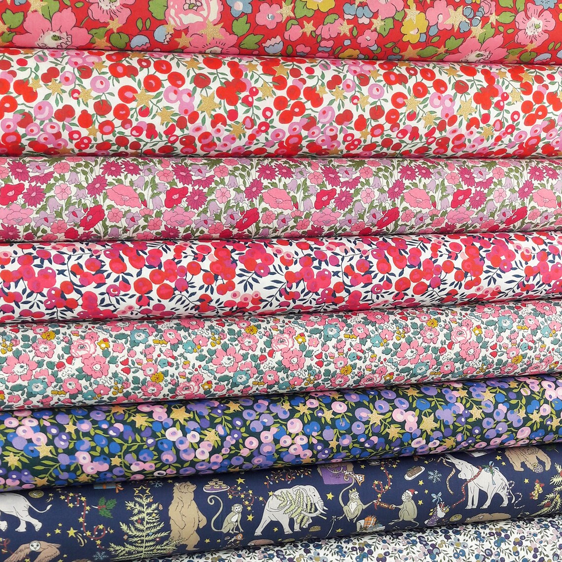 Liberty Fabric Pack ~ Wiltshire Star - Tana Lawn™ Quilting Cotton Charm ...