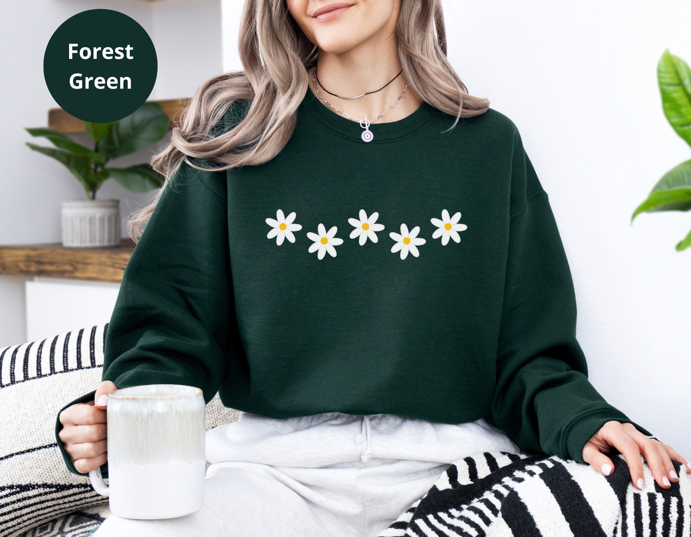 Floral Daisy Sweatshirt, Daisy Crewneck for Gardenerning Mom, Daisies ...
