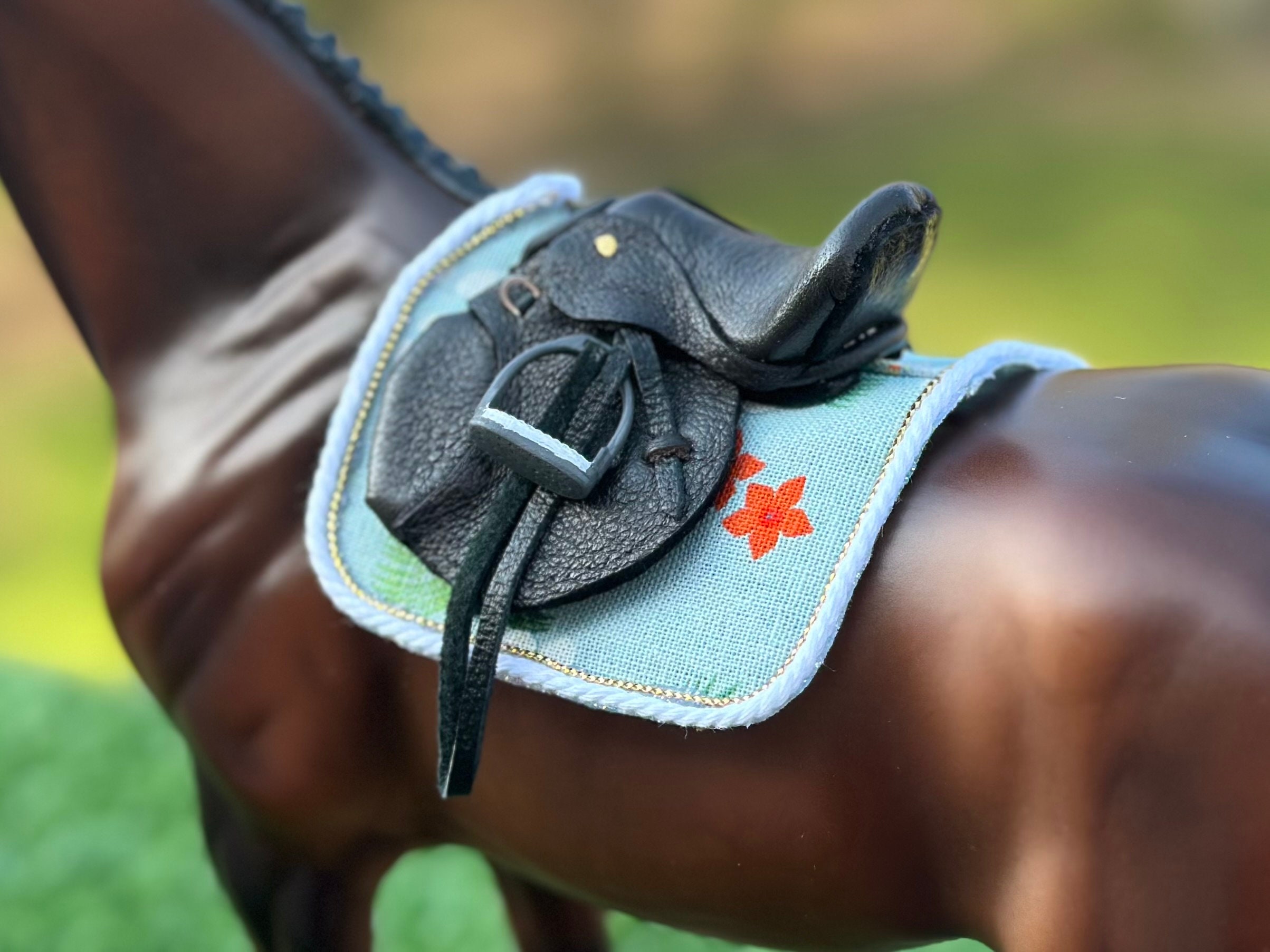 Hawaiian Vacation 1:9 Scale English Saddle Pad for Model Horses - Etsy