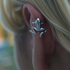Frog Stud Earrings, Ear Cuff, Frog Ear Jewelry Silver, Animal Earring ...