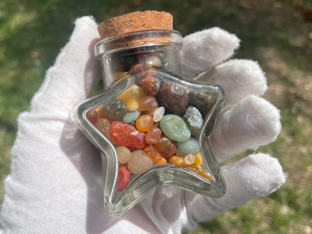 Gobi Desert Agates in Star-shaped Glass Bottle and an Extra Pack, 139g ...