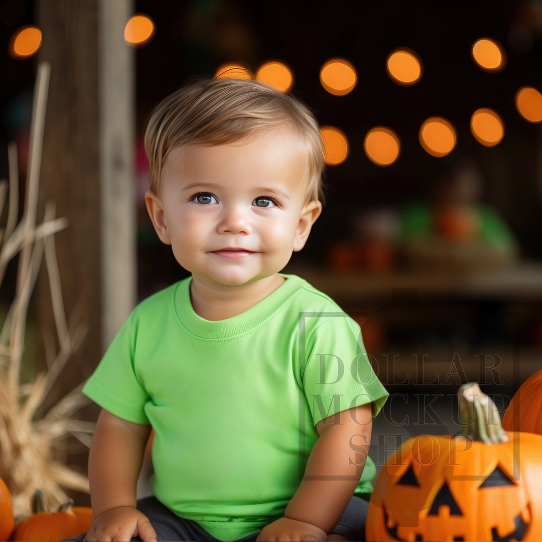 Mockup Halloween, Fall Kids Mock up T Shirt Kids Halloween Creepy ...