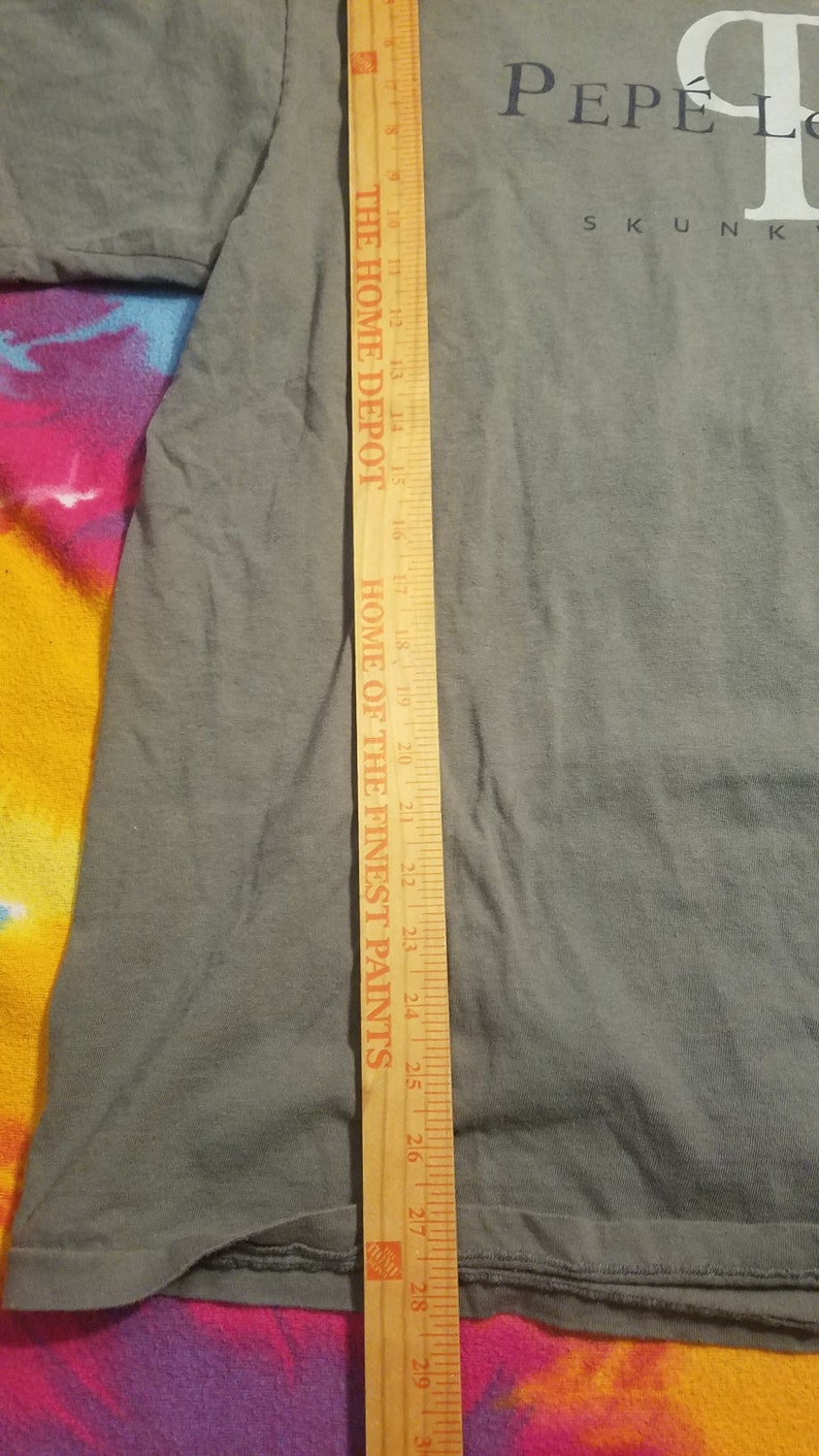 Pepe Le Pew Looney Tunes Single Stitch Vintage Shirt Changes XL Warner ...