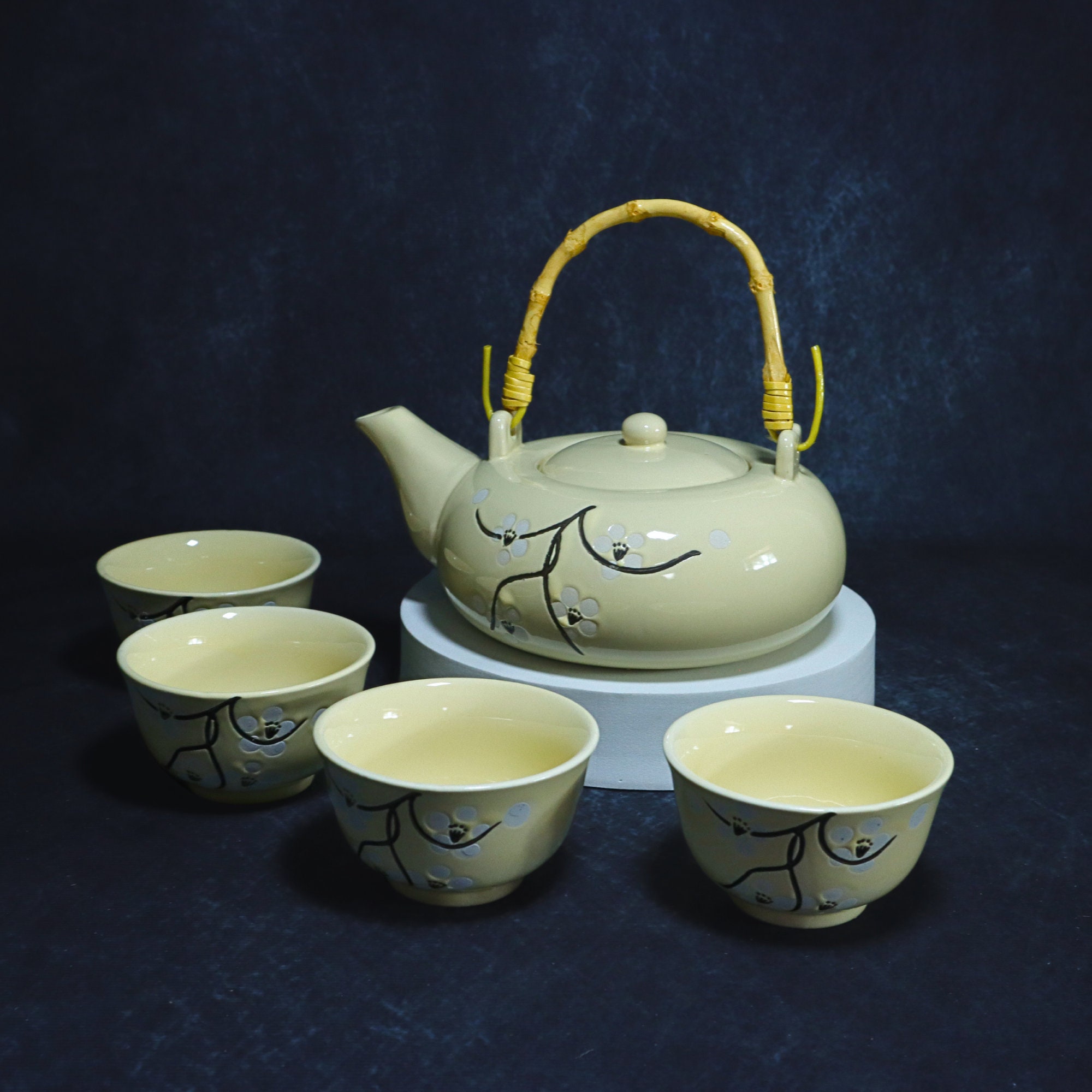 Traditional Japanese Blossom Twig Tea Set / Tea Pot and 4 Cups Set ...