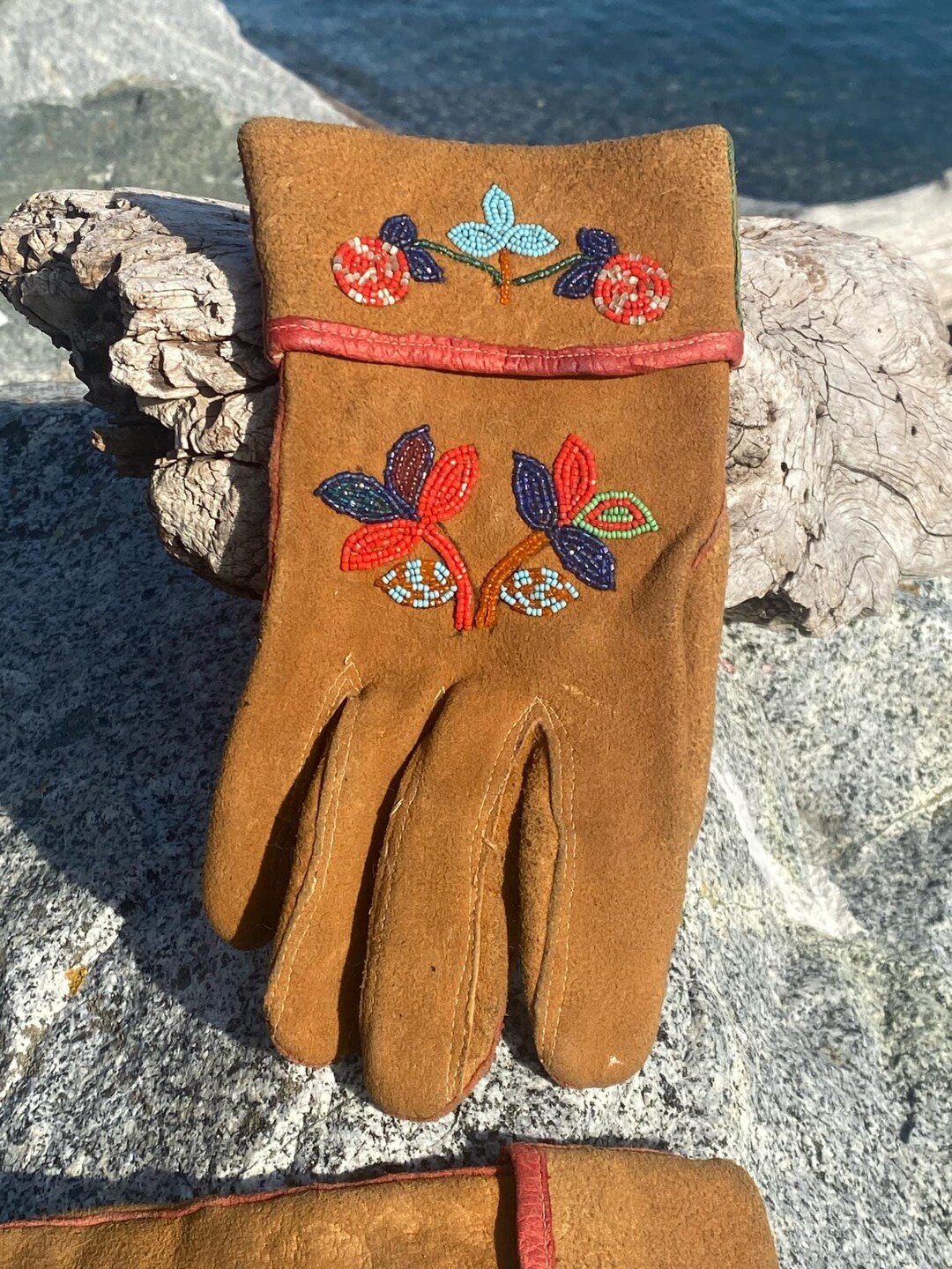 First Nations Northwest Coast Indigenous Beaded Gloves - FREE SHIPPING ...