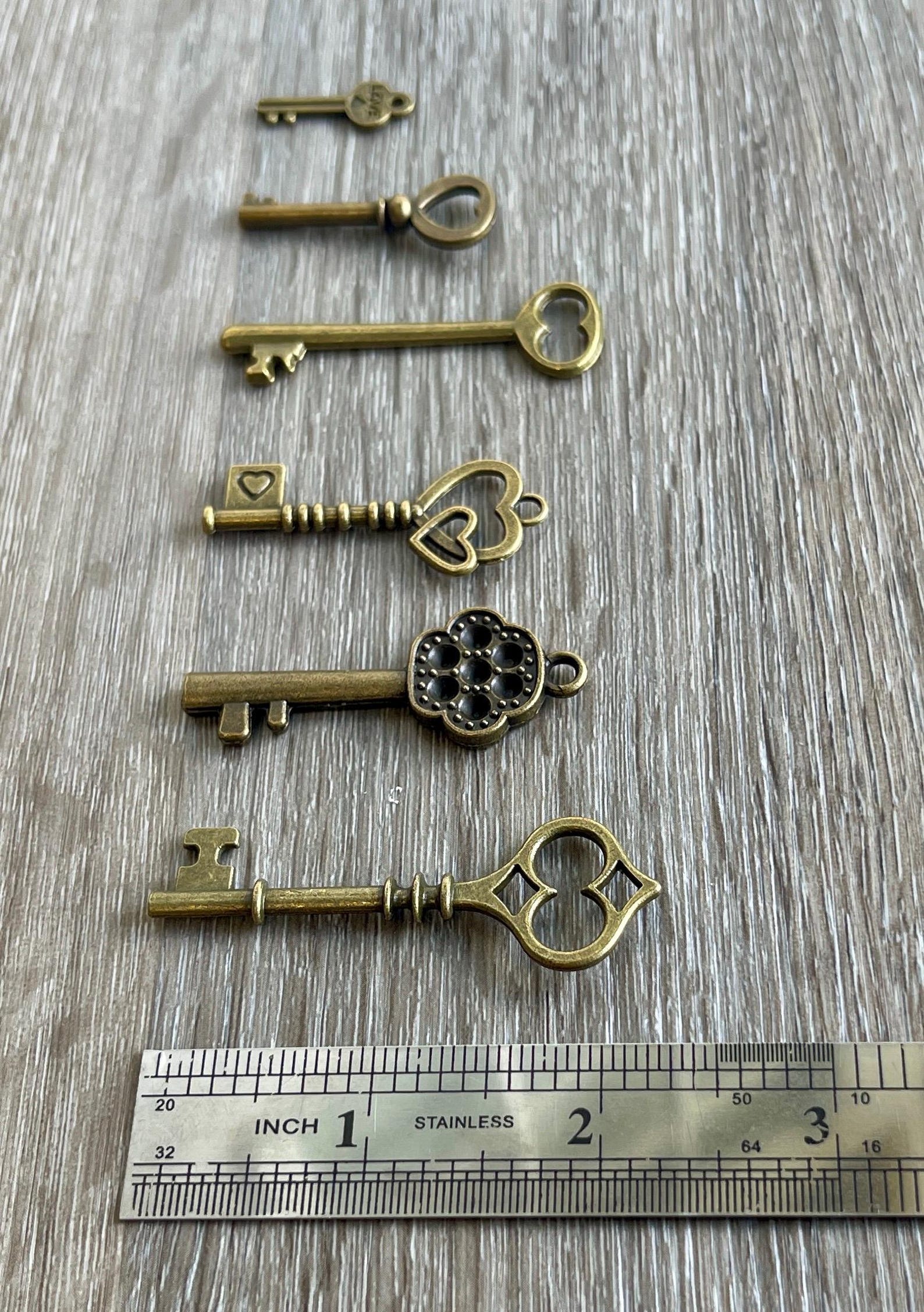 Decorative Keys - Antique Brass Skeleton Keys - Keys for Art Projects ...