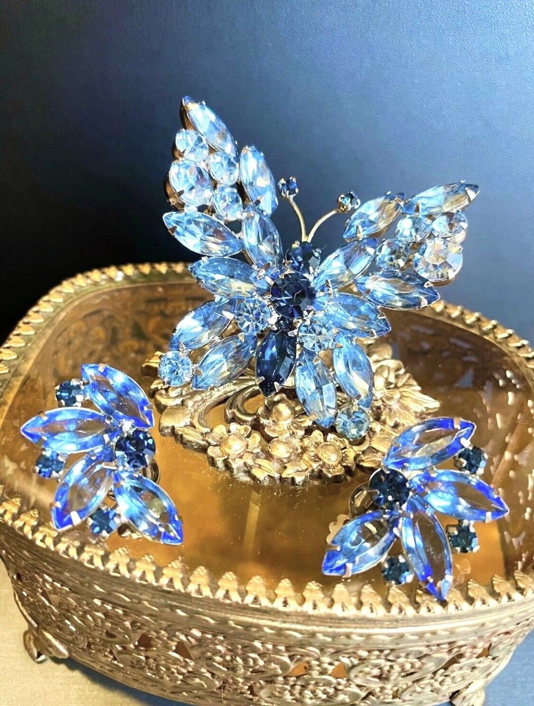 Vintage Juliana Set Beautiful Ice Blue Rhinestone Butterfly Brooch ...