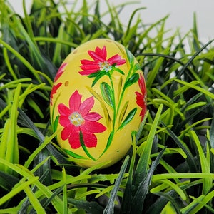 Hand Painted Floral Easter Eggs, Spring Flowers Painted Wooden Eggs ...