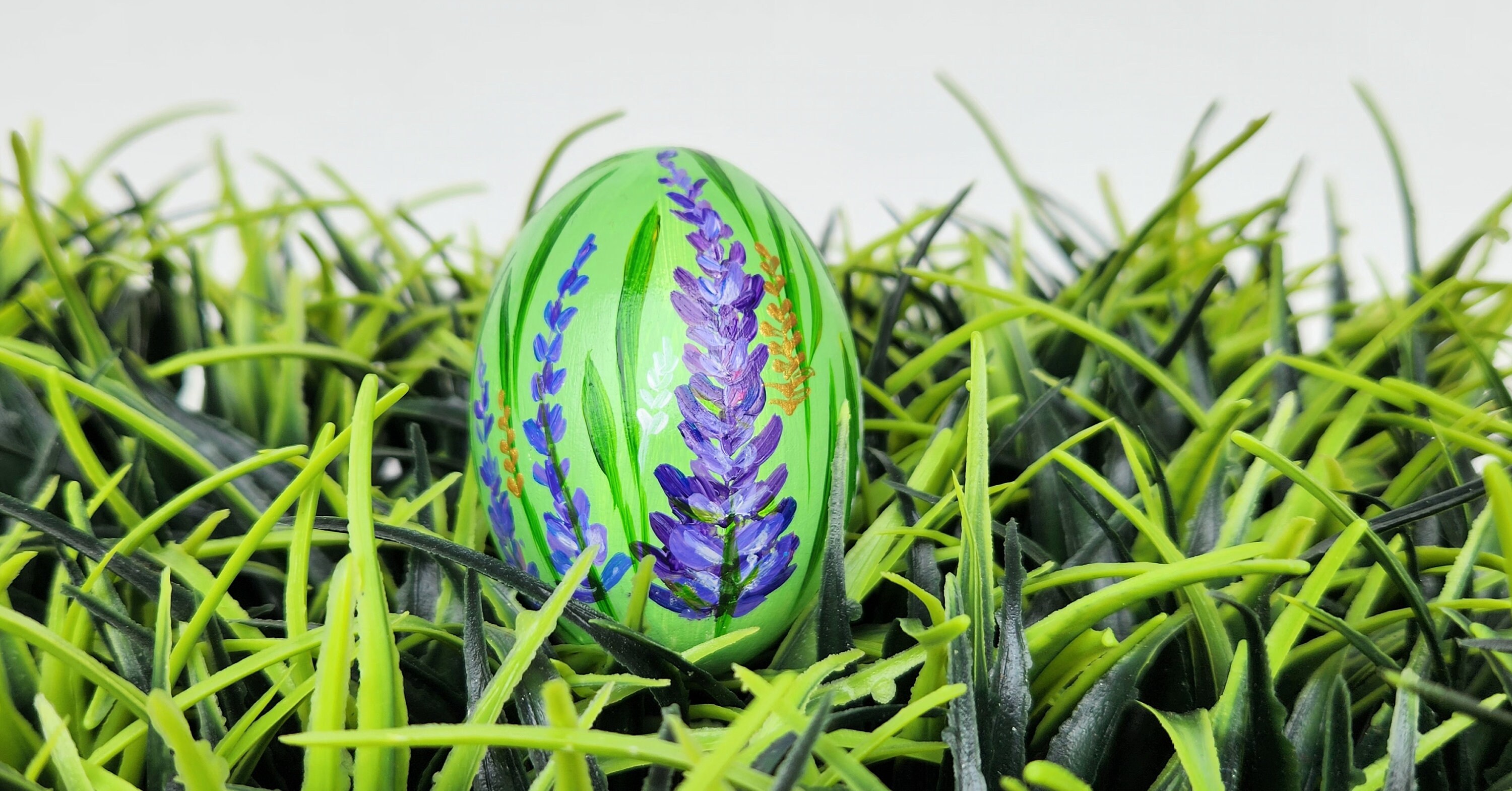 Hand Painted Floral Easter Eggs, Spring Flowers Painted Wooden Eggs ...