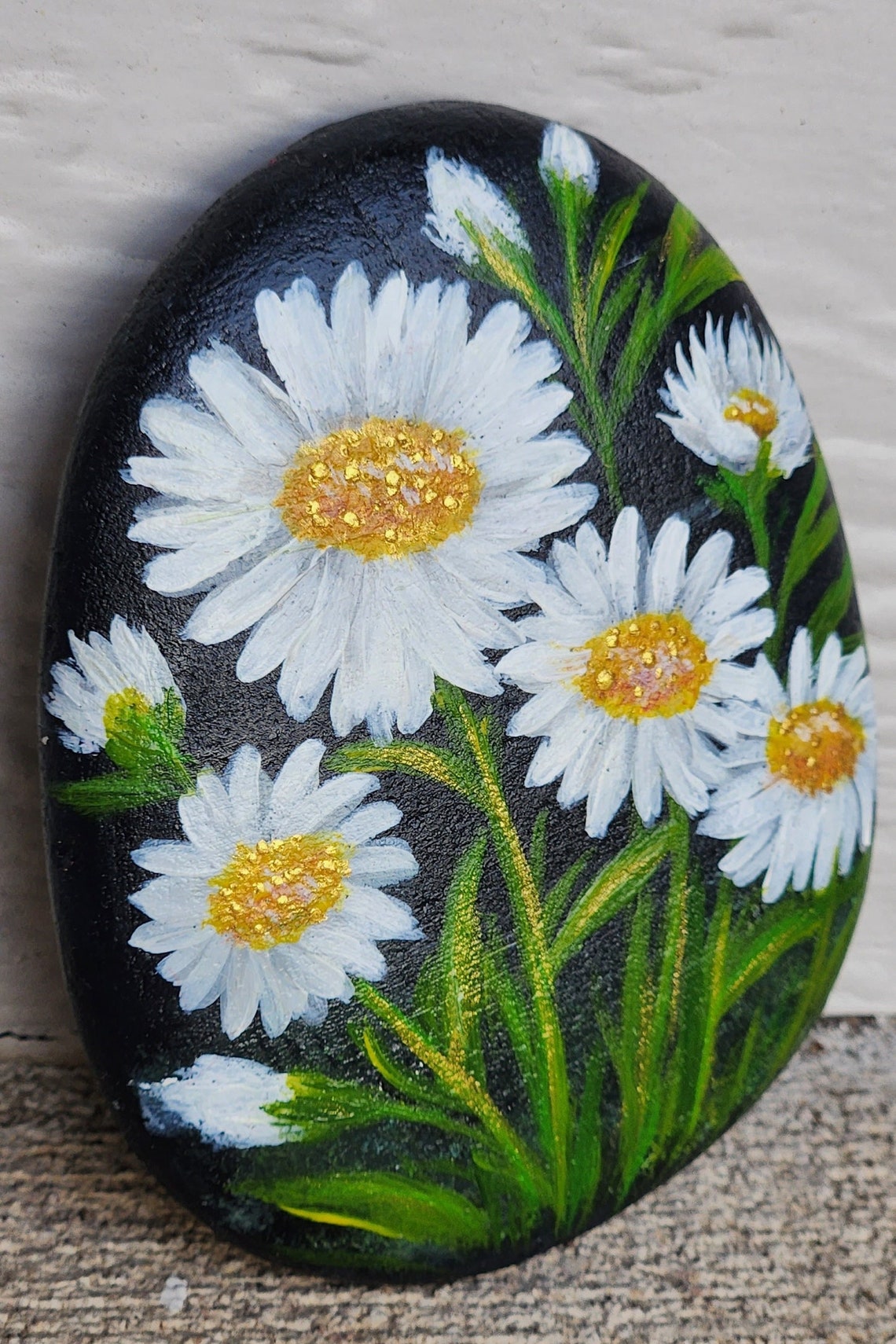 Hand Painted Rock, Spring Daisy Flower Rock, Customised Hand Painted ...