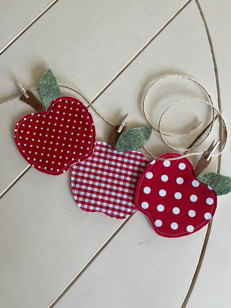 Gingham Apple Garland, Polka Dot Apple Banner, Apple Garland, Back to ...