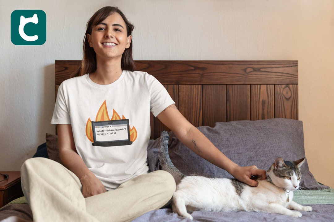 Laptop on Fire R Code Unisex T-shirt for Data Scientists, Data Analysts, Developers, Programmers ...