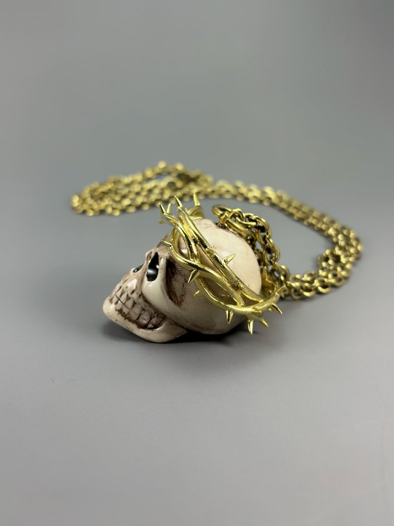 Crown of Golden Thorns Necklace in Realistic Look. Hand Painted Enamel ...