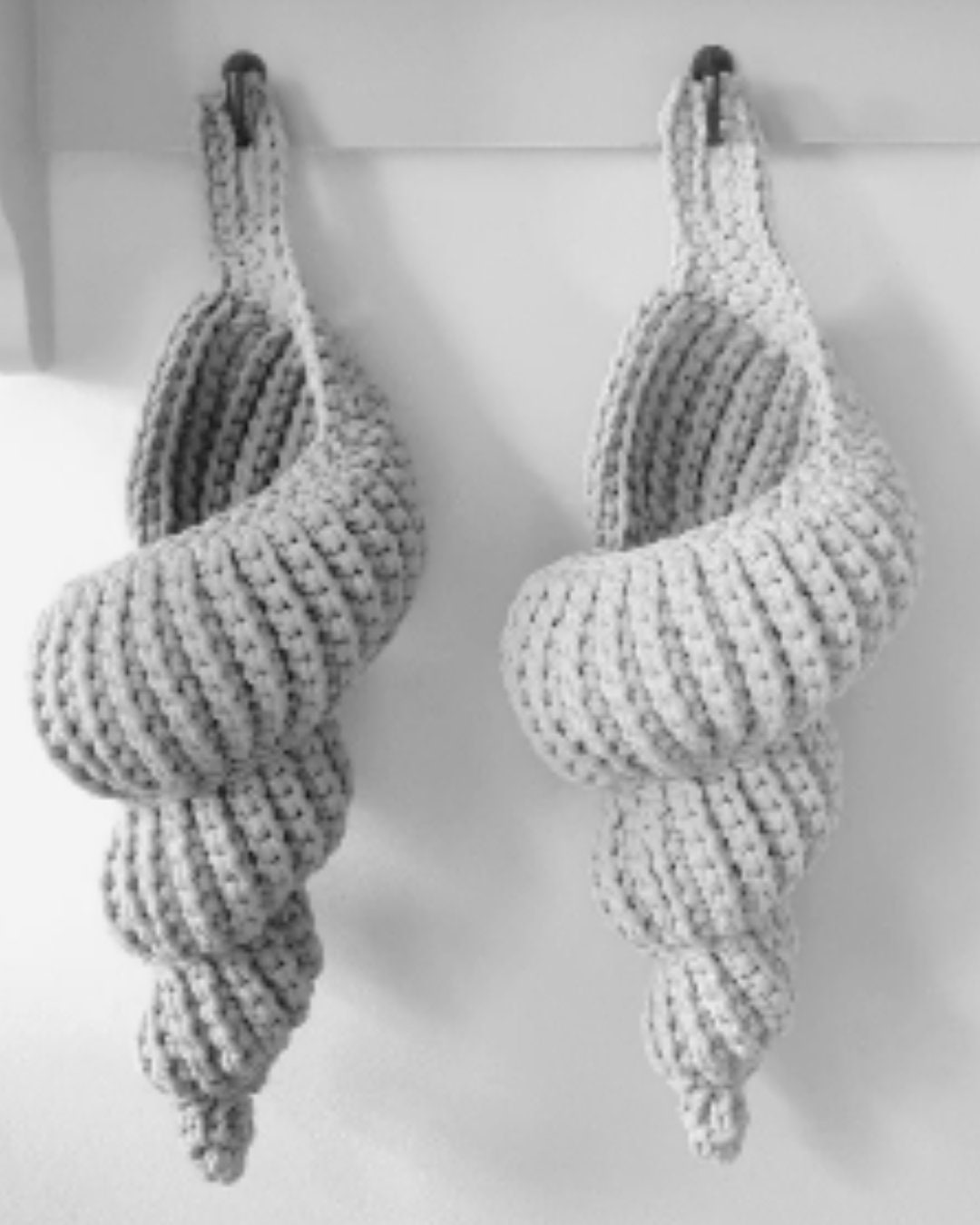 Spiral Shell Crochet Plant Hanger Pattern – Coastal Boho Home Decor ...