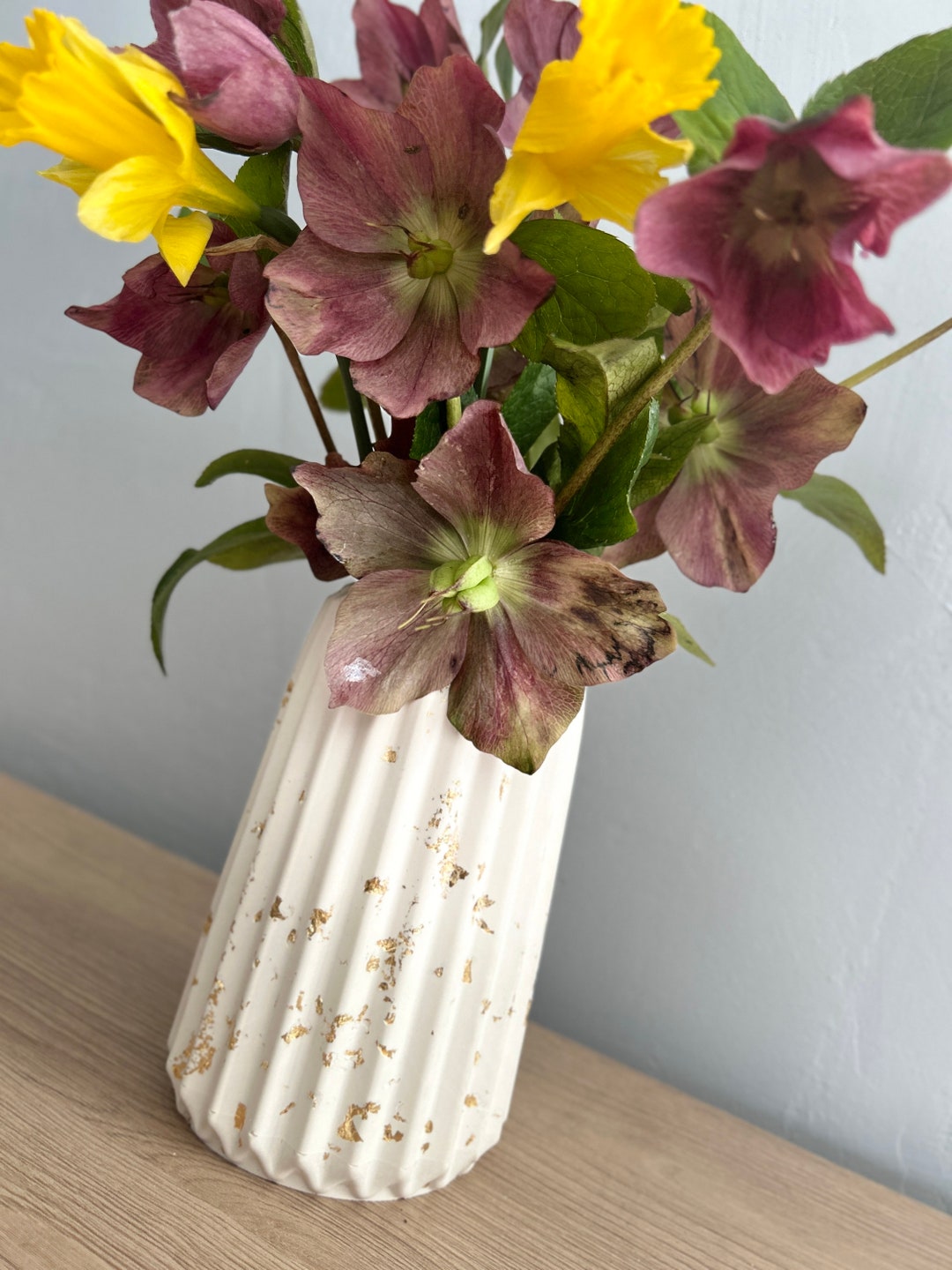 Minimalist Trapeze Vase - Pastel Colors - With or Without Gold Leaf ...