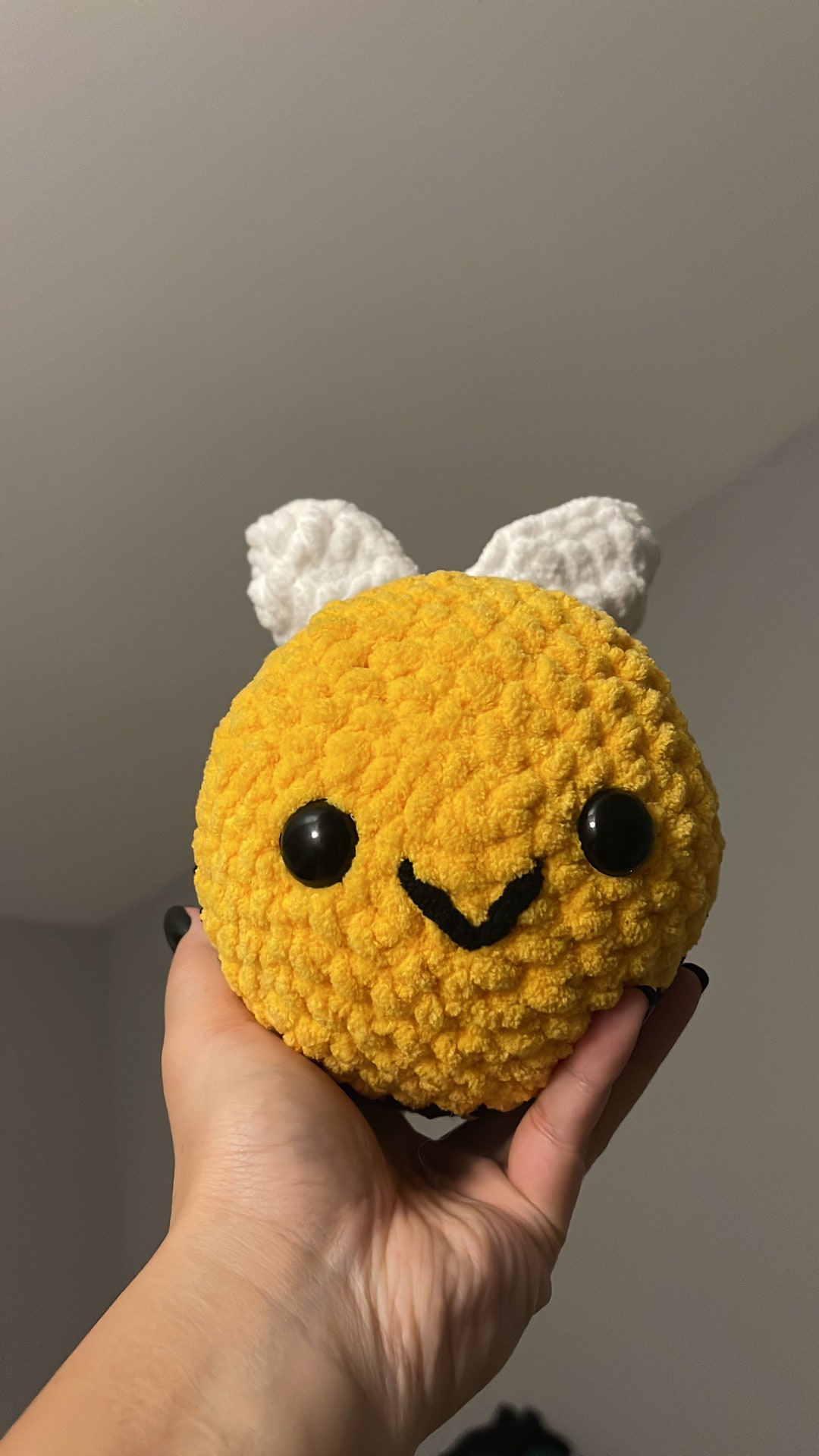 Medium Bumble Bee - Etsy