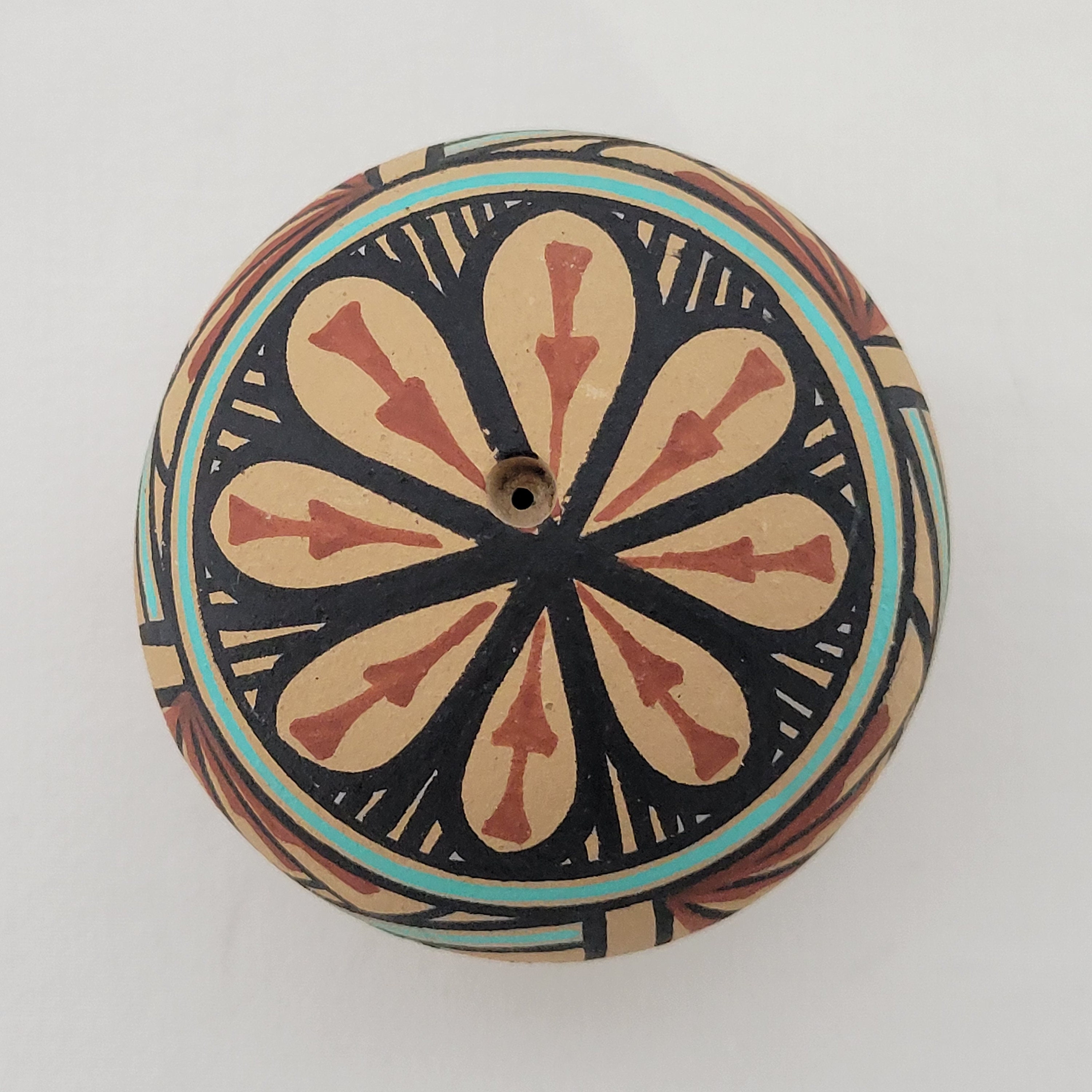 Native American Pottery Pueblo of Jemez Pot Signed Chinana Southwestern ...