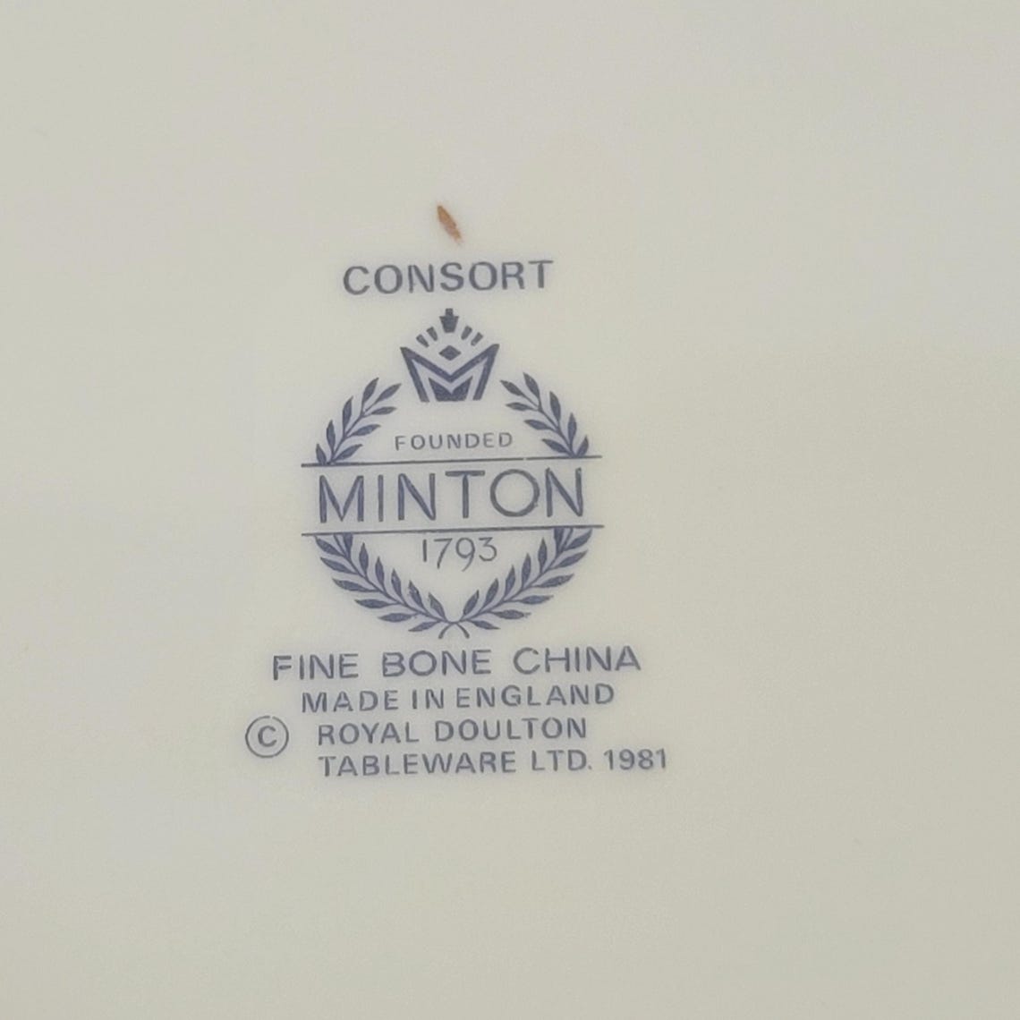 Vintage Minton Royal Doulton Consort Blue White Gold Floral 5 5 Cup Tea ...