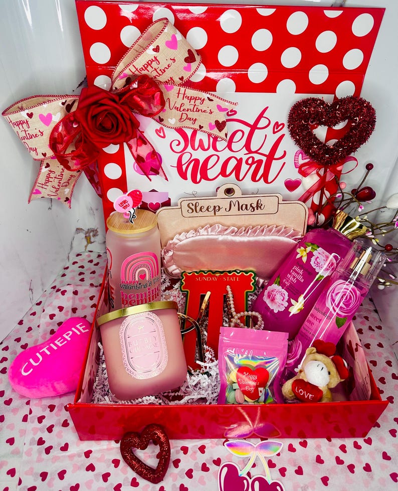 Valentine's Day Gift Box for Her – Champagne Candle, Spa Set & Sleep ...