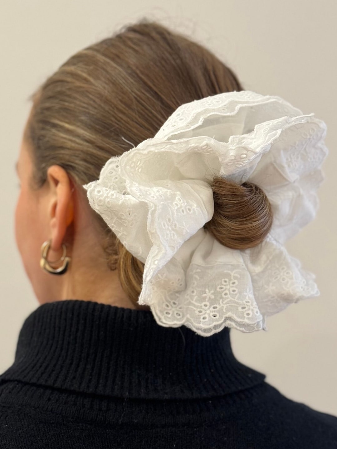 Black/ White Oversized Embroderie Double Layer Scrunchie. - Etsy