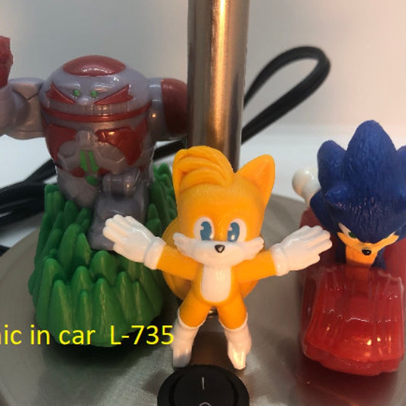 Sonic the Hedgehog Lamp - Etsy