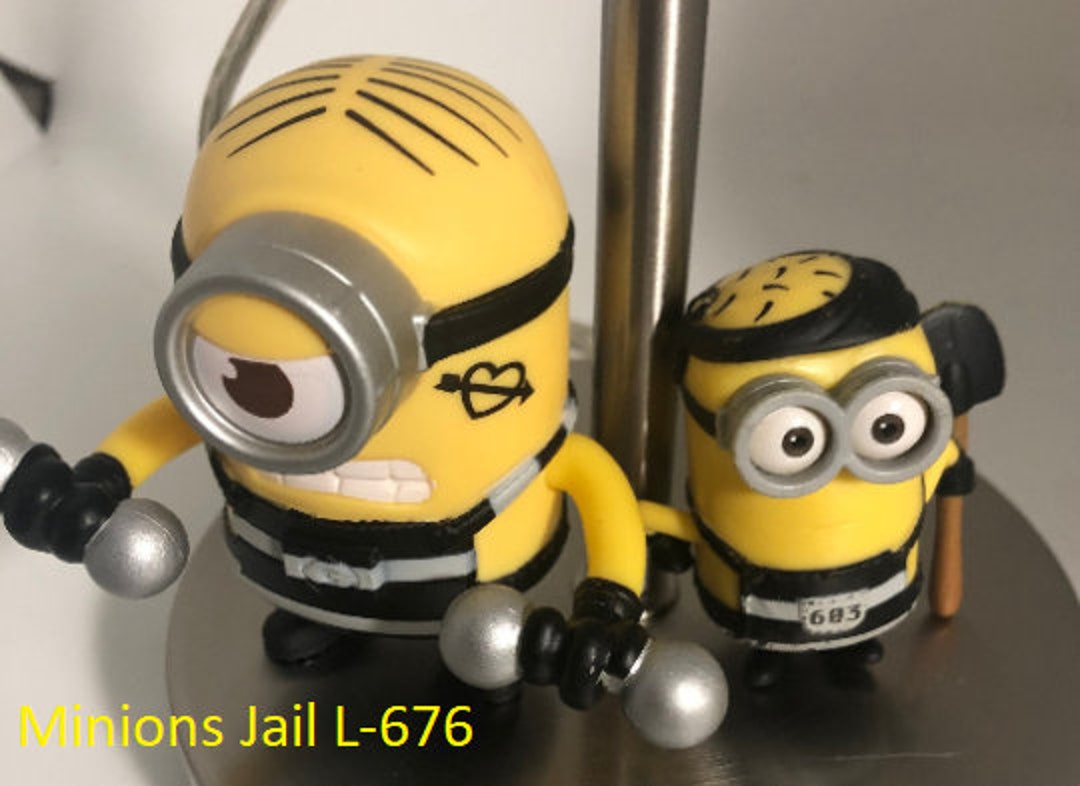 Lamp- Minions - Etsy