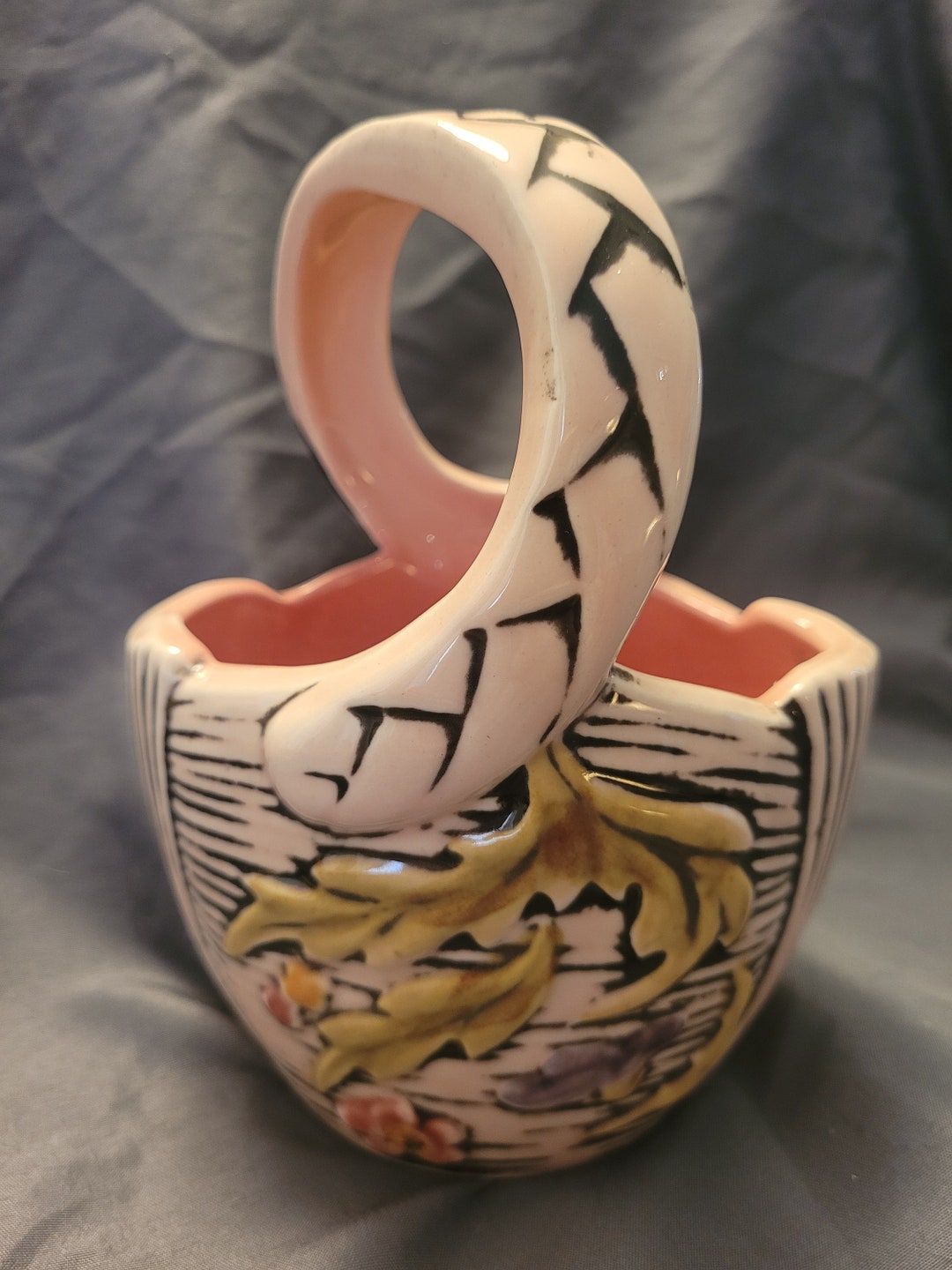 1955 HULL Pottery Basket - Etsy