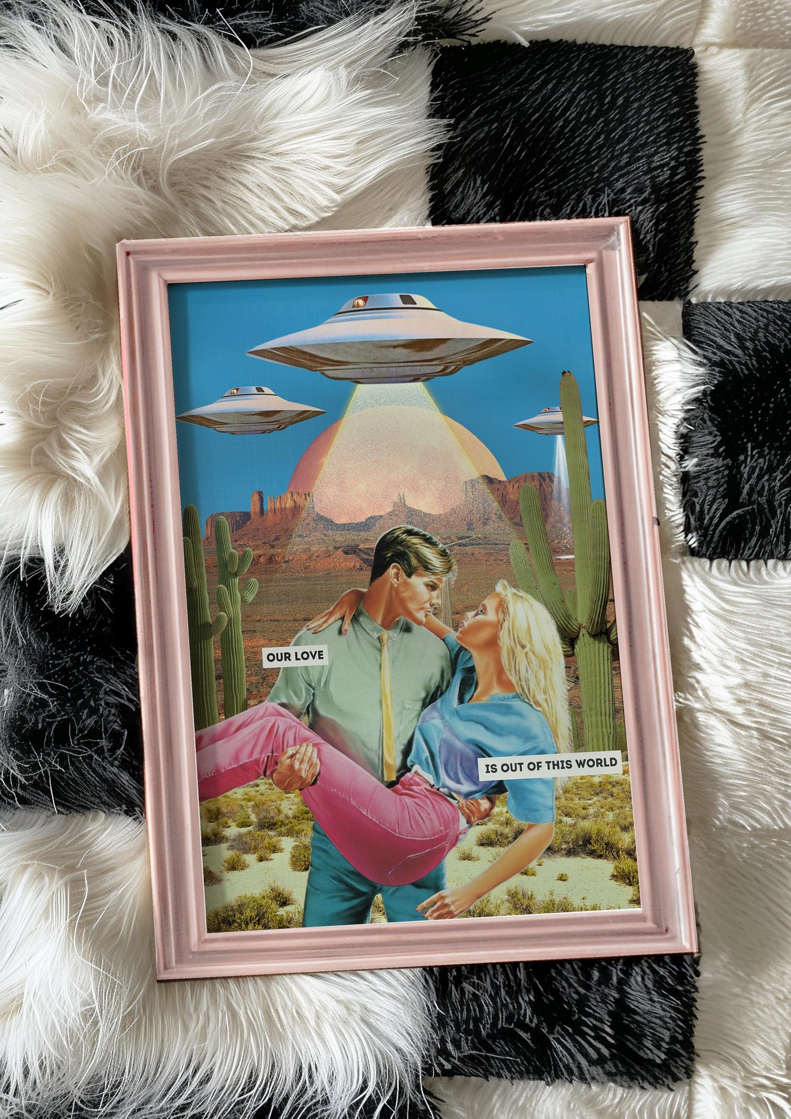 Space Lovers Retro UFO Sci Fi Desert Wall Art Vintage Cosmic Space ...