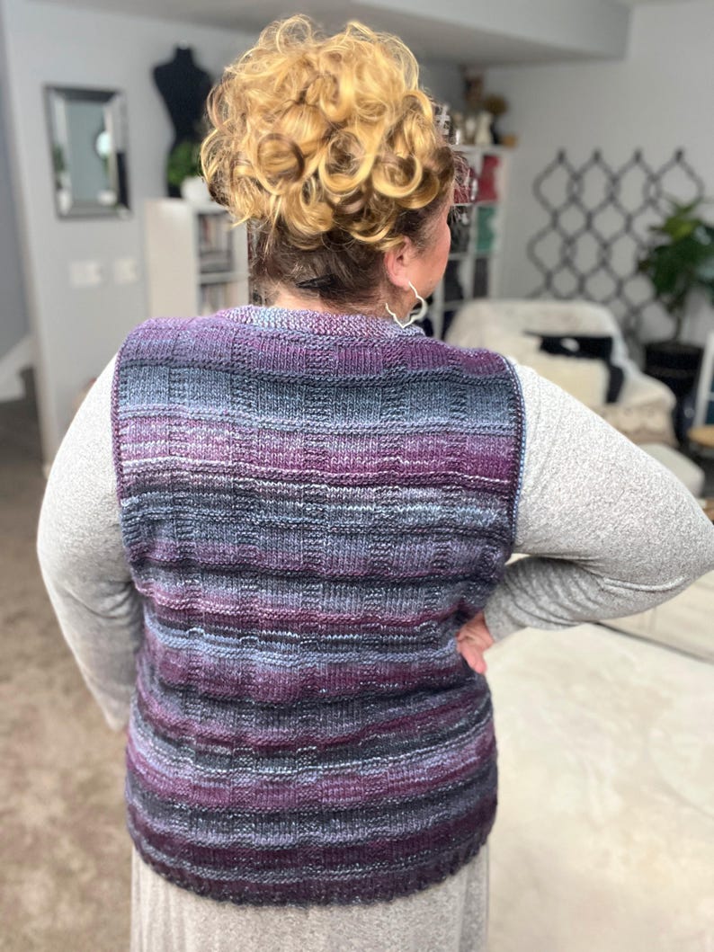 KNITTING PATTERN + VIDEO / Easy Womens Knit Vest Pattern / Size ...
