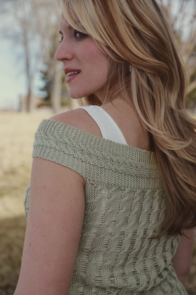 KNIT PATTERN Openwork Top Pattern / Savannah Shutters Lace Knit Top ...