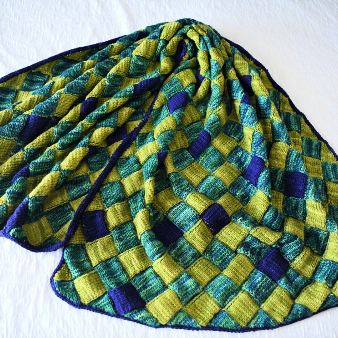 Entrelac KNITTING PATTERN / Seamless Knit Square Afghan / Easy Entrelac Knit Colorwork Blanket ...