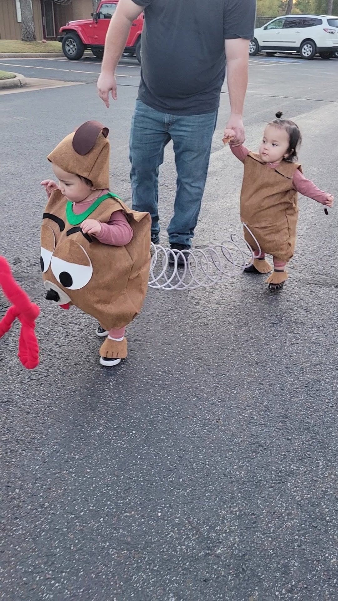 Viral DIY Slinky Dog Costume for Halloween You Can Recreate This ...