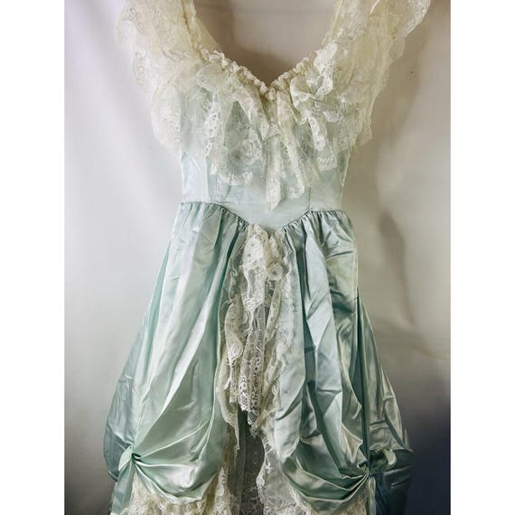 80s Womens 9/10 Satin Lace Frilly Ruffled Renaissance… - Gem