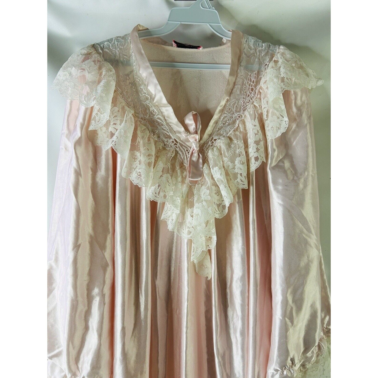VTG 80s Womens XL Frilly Lace Pink Satin Nightgown Pajamas Romantic ...