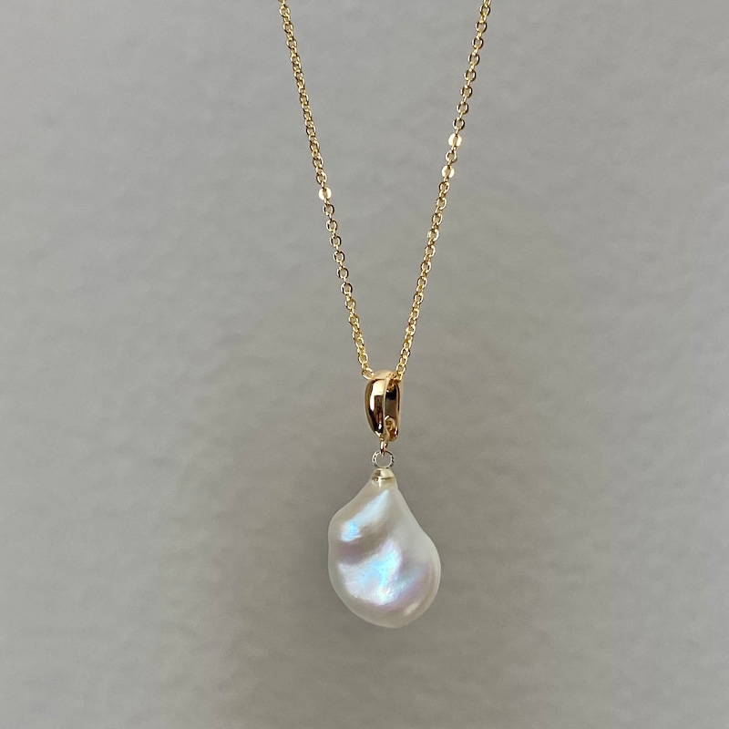 Baroque Pearl Pendant Necklace - Etsy