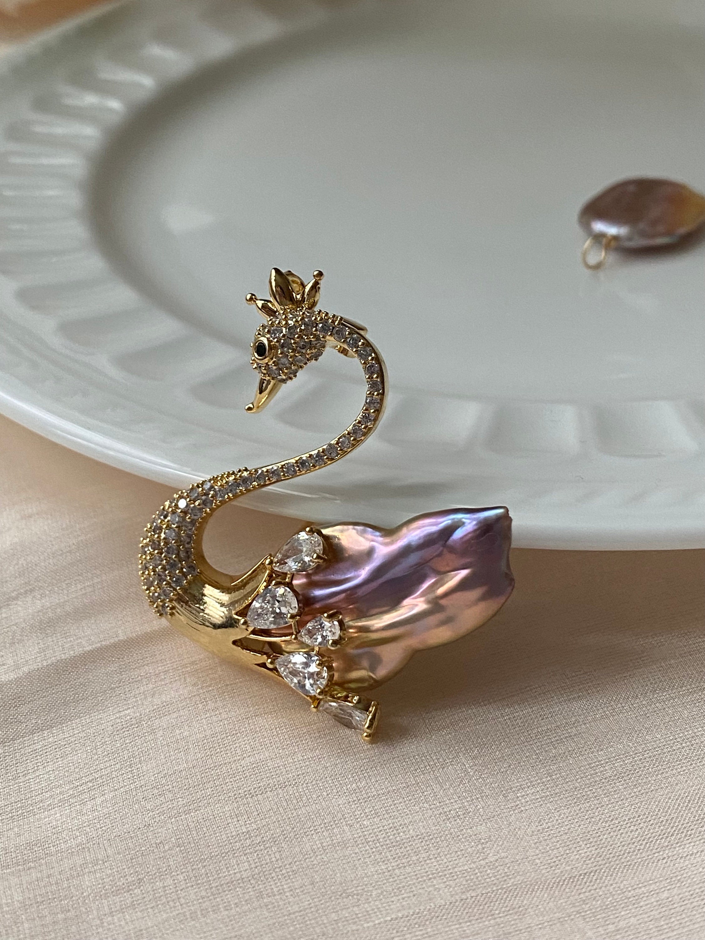 Natural Freshwater Pearl Queen Crown Swan Multiple Use Necklace Pendant ...