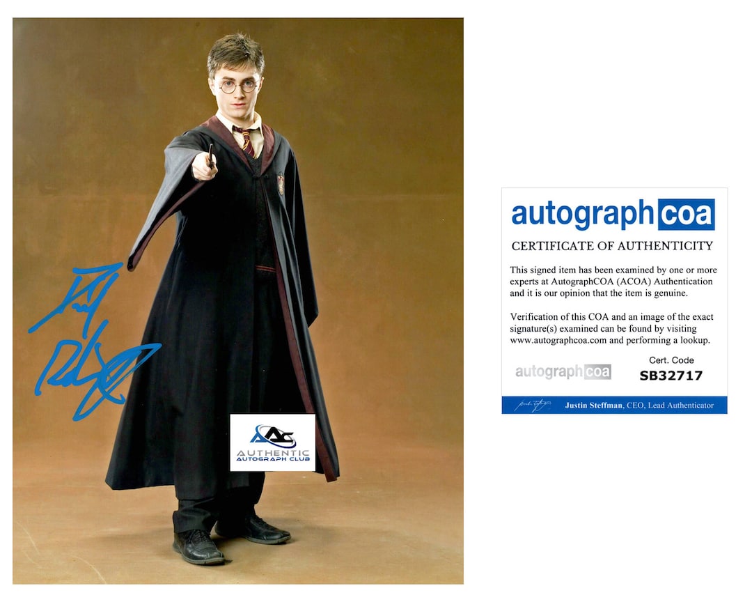 Daniel Radcliffe Autograph Signed 8x10 Photo Harry Potter Acoa Coa ...